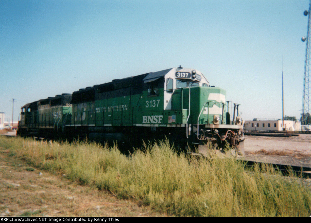 BNSF 3137